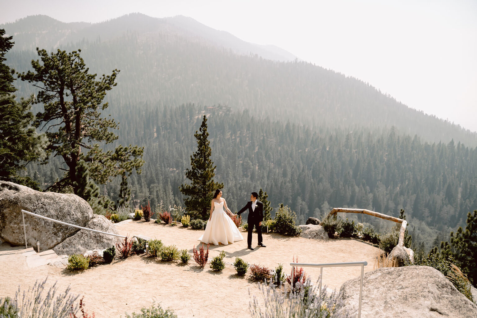 11 Stunning Lake Tahoe Small Wedding Venues | Mindful Media Photography